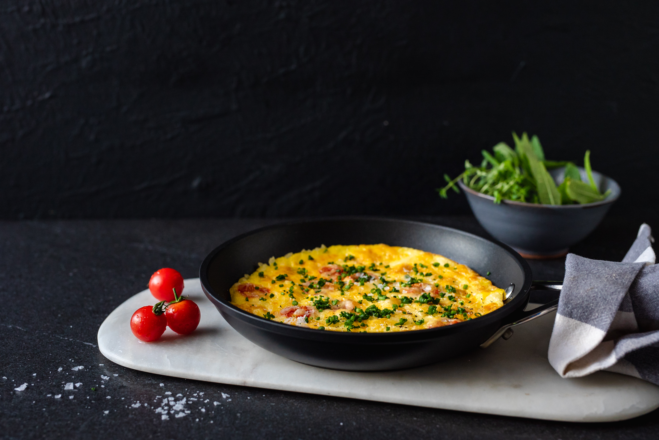 CrossFit | Cheese, Tomato & Chive Frittata