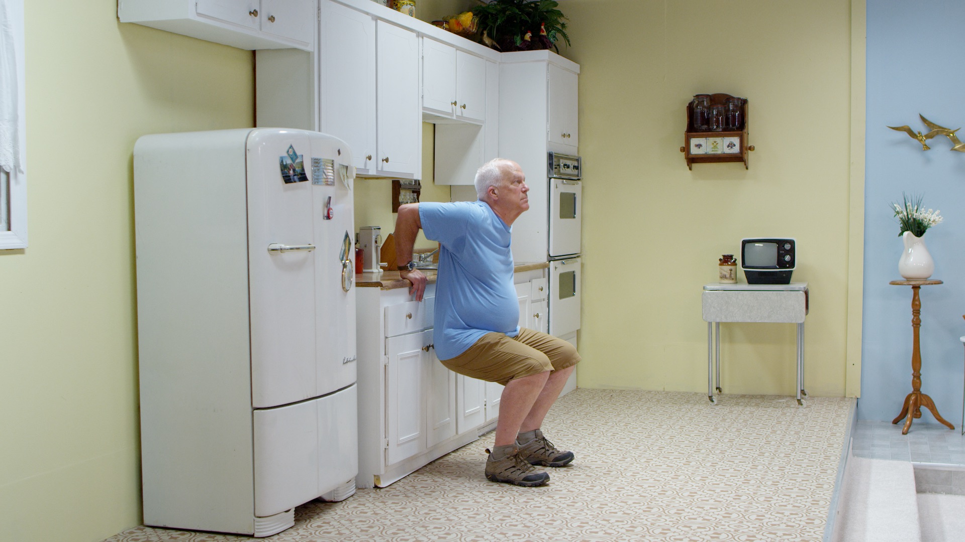 CrossFit | At-Home: Leg-Assisted Dip