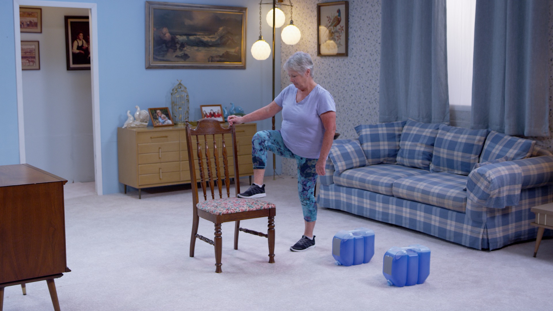 CrossFit | At-Home Workout: Deadlifts and Toe Taps